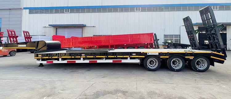 80T Tri Axle Low Loader Flat Bed Trailer for Sale Price Manufacturers