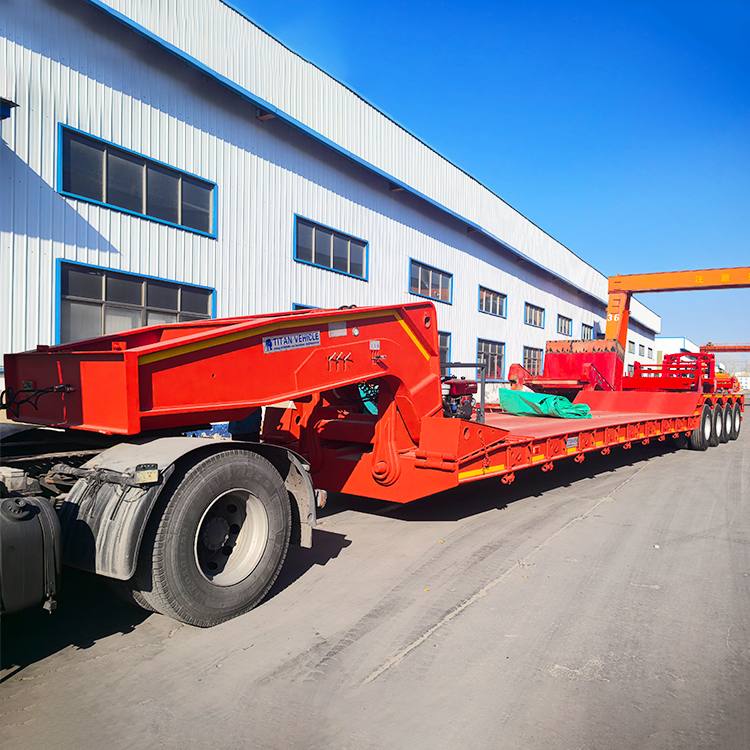4 Axle 100 Ton Lowboy Trailer for Sale in Ghana